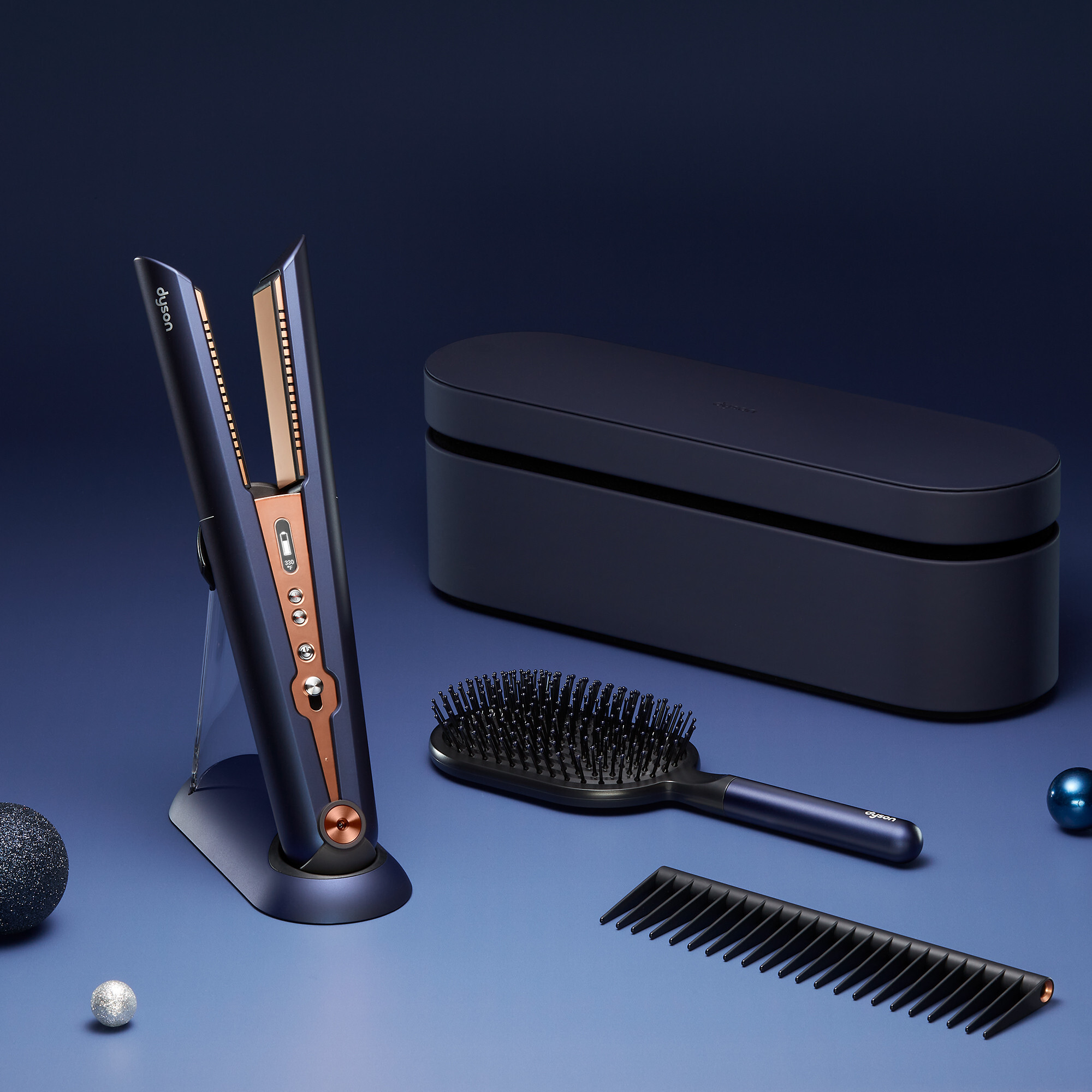 Dyson выпустили праздничную серию устройств в новой палитре цветов