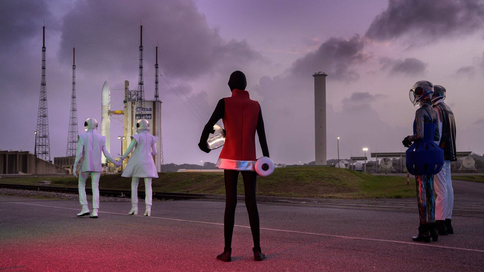 Pierre Cardin представили трибьют-шоу Cosmocorps 3022